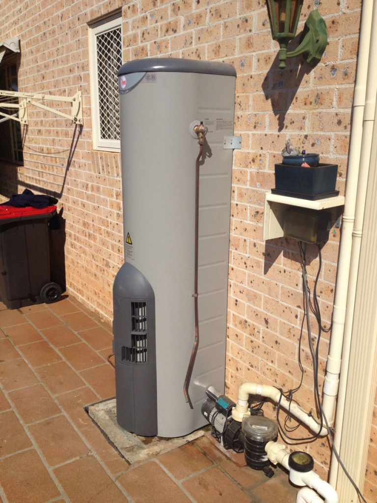 Rheem Stellar 330 Gas Hot Water Install - Gap Trade Services - Plumbing ...